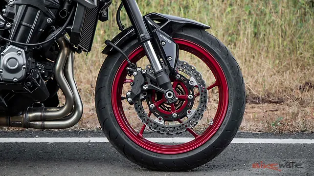 2019 Kawasaki Z900 First Ride Review - BikeWale