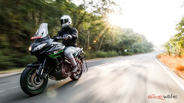 Suzuki V-Strom 650 XT vs Kawasaki Versys 650: Comparison Test Ride ...