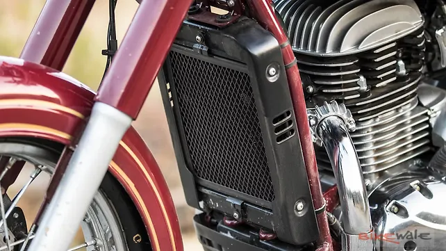 2019 Jawa Standard First Ride Review - BikeWale