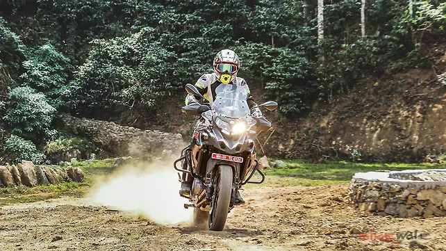 Images of Benelli TRK 502X | Photos of TRK 502X - BikeWale
