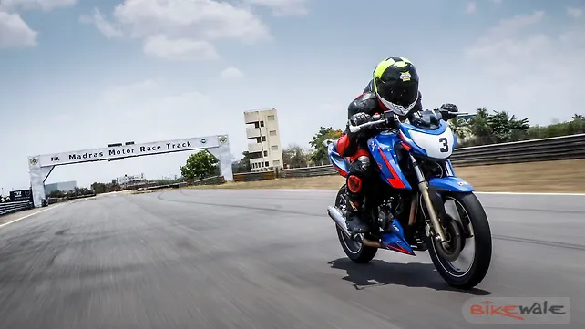 BikeWale Track Day 2019: TVS Apache RTR 200 Race Bike - BikeWale