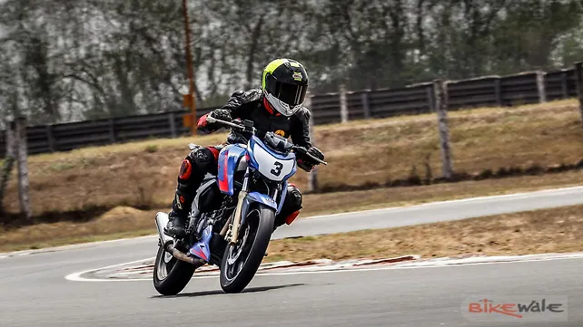 BikeWale Track Day 2019: TVS Apache RTR 200 Race Bike - BikeWale
