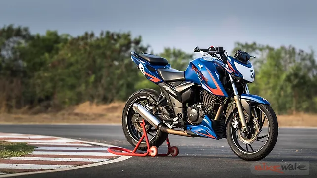 BikeWale Track Day 2019: TVS Apache RTR 200 Race Bike - BikeWale