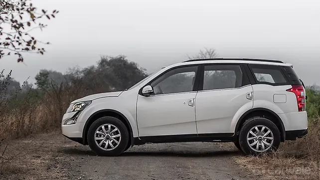 Mahindra XUV500 Automatic First Drive Review - CarWale