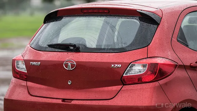 Tata Tiago AMT First Drive Review - CarWale