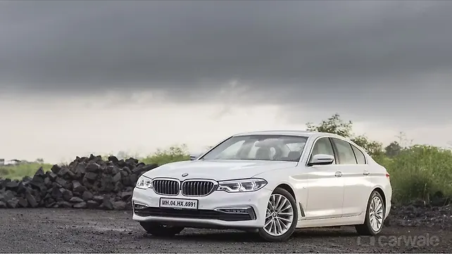 BMW 5 Series 520d Luxury Line First Drive Review - CarWale