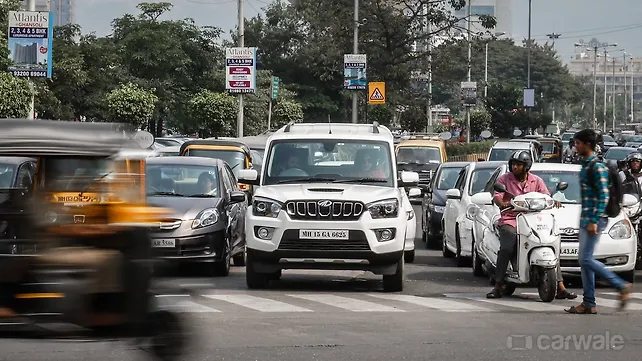 Mahindra organises a 14-day specialised service camp - CarWale