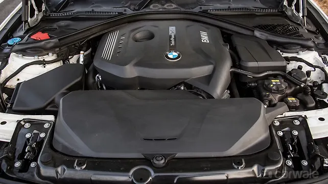 BMW 330i First Drive Review - CarWale