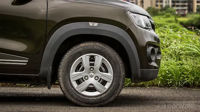 2018 Renault Kwid AMT First Drive Review - CarWale