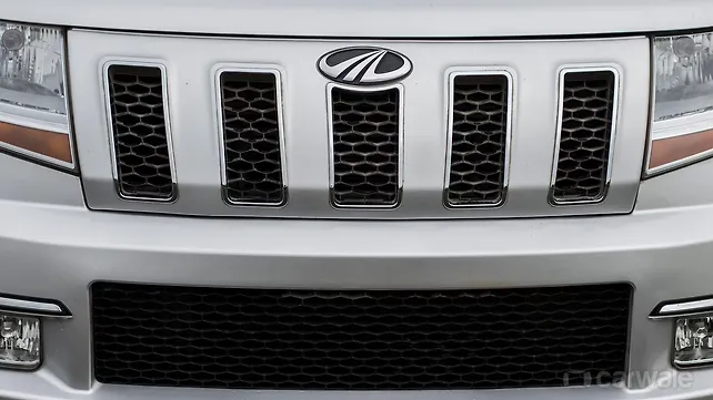 Mahindra TUV300 Plus First Drive Review - CarWale