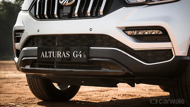 2018 Mahindra Alturas G4 First Drive Review - CarWale
