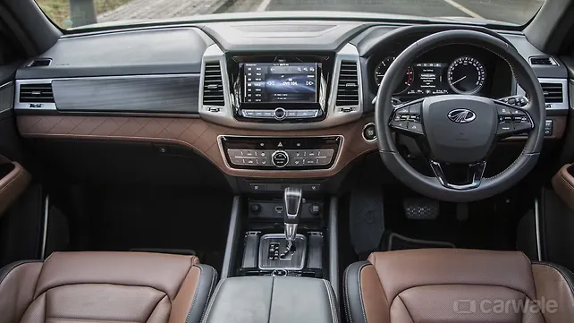 Top 6 interior highlights of the Mahindra Alturas G4 - CarWale