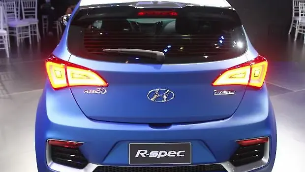 Hyundai HB20 R-Spec Concept revealed at Sao Paulo Motor Show - CarWale