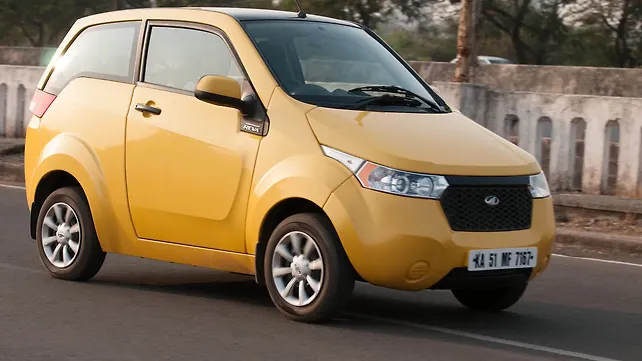 Mahindra Reva e2o - CarWale