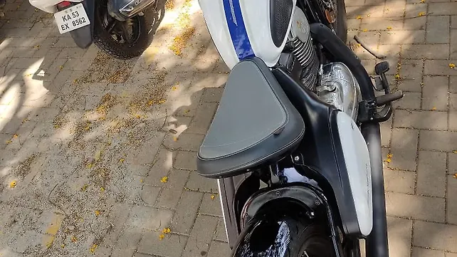 Used 2023 Jawa 42 Bobber Moonstone White (S277681) for sale in ...