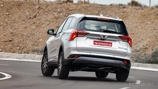2021 Mahindra XUV700 First Drive Review - CarWale