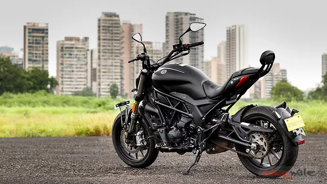 Benelli 502C: First Ride Review - BikeWale