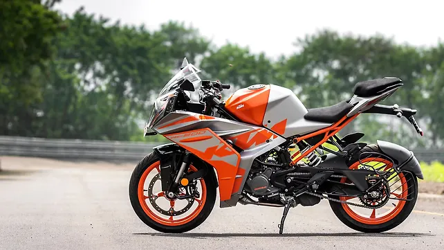 Images of KTM RC 200 | Photos of RC 200 - BikeWale