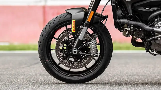 Ducati Monster 360 view - BikeWale