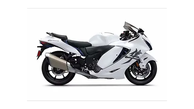 Suzuki Hayabusa [2022] Right Side View Image - BikeWale