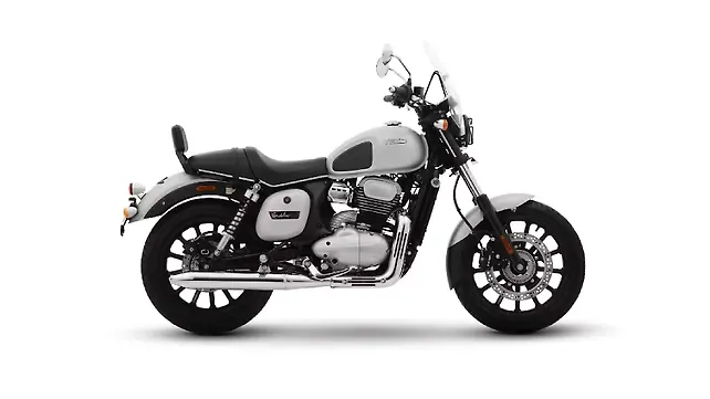 Yezdi Roadster Engine From Left Image - BikeWale