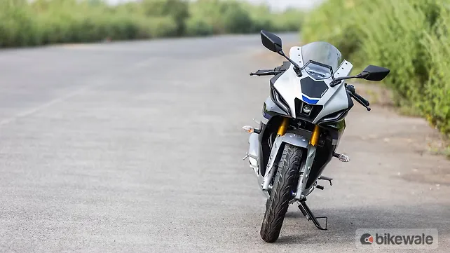 Yamaha YZF R15 V4: First Ride Review - BikeWale