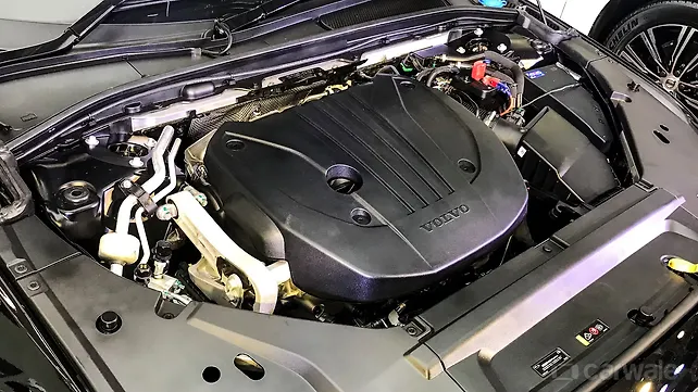 2021 Volvo S90 petrol mild-hybrid – First Look - CarWale