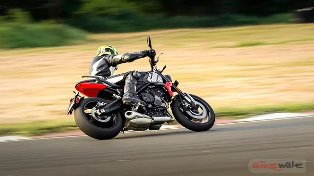 Triumph Trident 660 Track Review: BikeWale Trackday 2021 - BikeWale