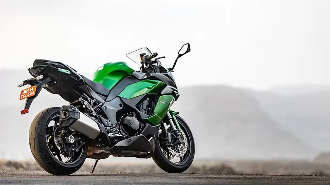 Images of Kawasaki Ninja 1000 | Photos of Ninja 1000 - BikeWale