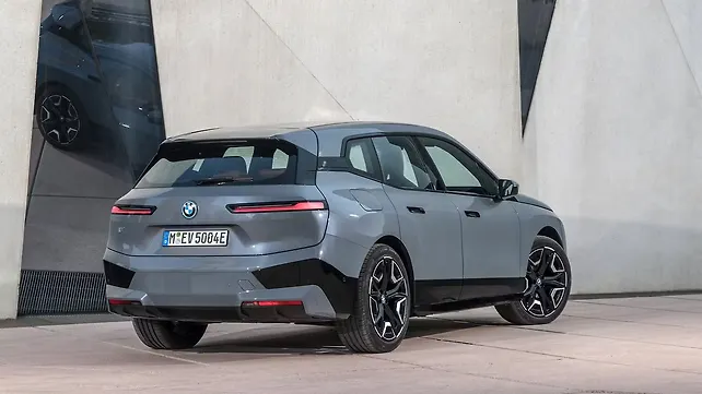 BMW iX launching in India on 13 December 2021 | CarTrade