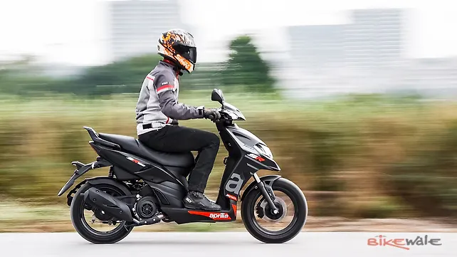Aprilia SR 160 Price - Mileage, Images, Colours | BikeWale
