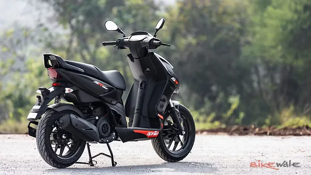 Aprilia SR 160 Left Side View Image - BikeWale