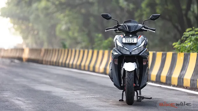 Yamaha Aerox 155 360 view - BikeWale