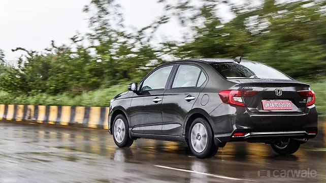 New-gen Honda Amaze surpasses two-lakh sales milestone - CarWale New-gen Honda Amaze surpasses two-lakh sales milestone - CarWale