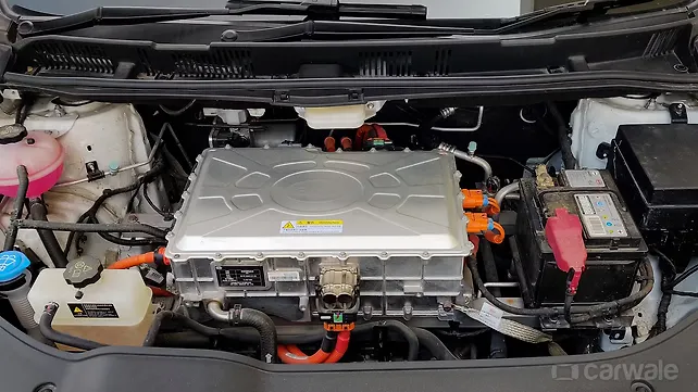 BYD E6 EV Drive Experience - CarWale