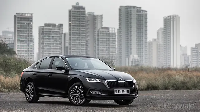 Skoda Octavia Price - Images, Colors & Reviews - CarWale