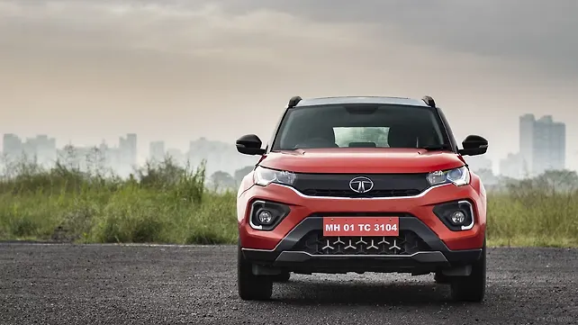Compact SUVs outsell compact hatchbacks in India in December 2021 - CarWale