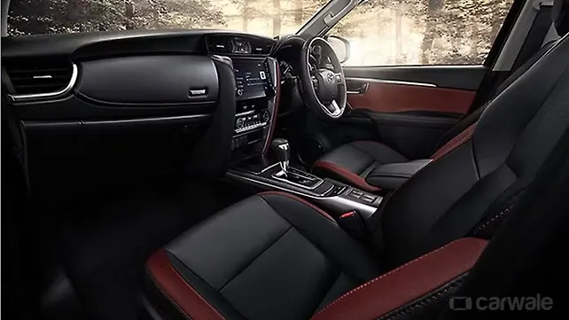 Limited-edition Toyota Fortuner Commander edition revealed - CarWale