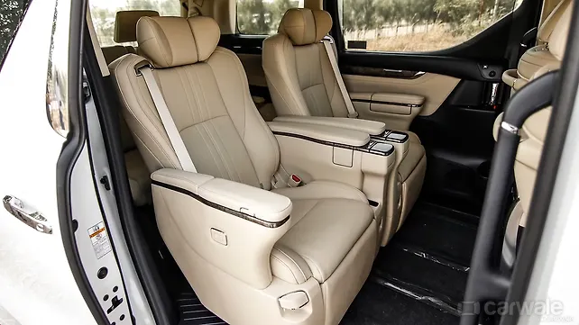 Toyota Vellfire colour scheme rejigged - CarWale