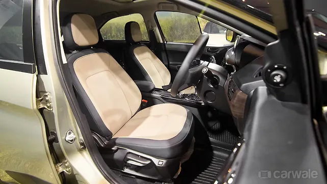 Tata Nexon Kaziranga Edition – First Look - CarWale