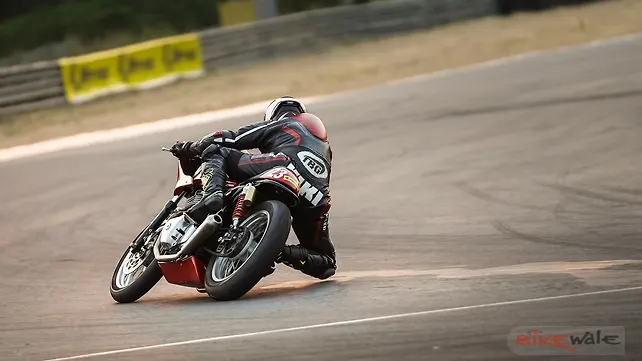 Royal Enfield GT-R650 Cup Race Bike: An Experience - BikeWale