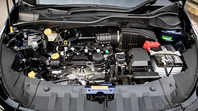 Tata Altroz Price - Images, Colours & Reviews - CarWale