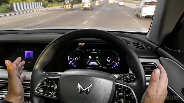 Living with the Mahindra XUV700 - CarWale