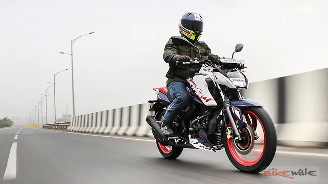 TVS Apache RTR 165 RP: Road Test Review - BikeWale