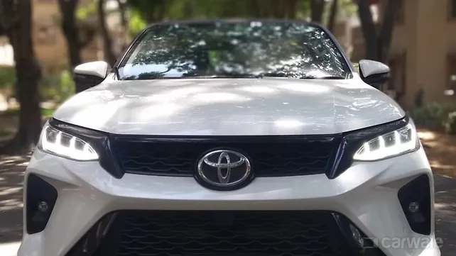 Toyota sells 17,131 cars in March 2022 - CarWale