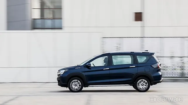 Maruti XL6 Price - Images, Colours & Reviews - CarWale
