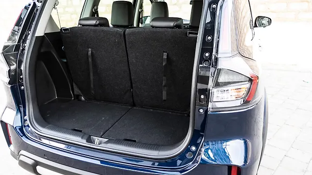 मारुति सुज़ुकी XL6 से जुड़ी तस्वीरें - CarWale