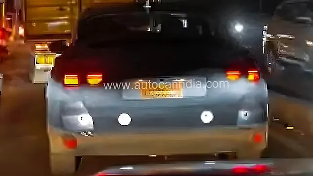 New Hyundai Verna starts testing in India - CarWale