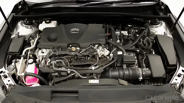 Toyota Camry Price - Images, Colours & Reviews - CarWale
