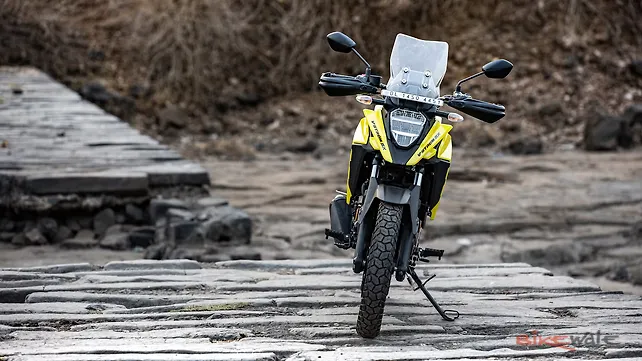 Suzuki V-Strom SX 360 view - BikeWale
